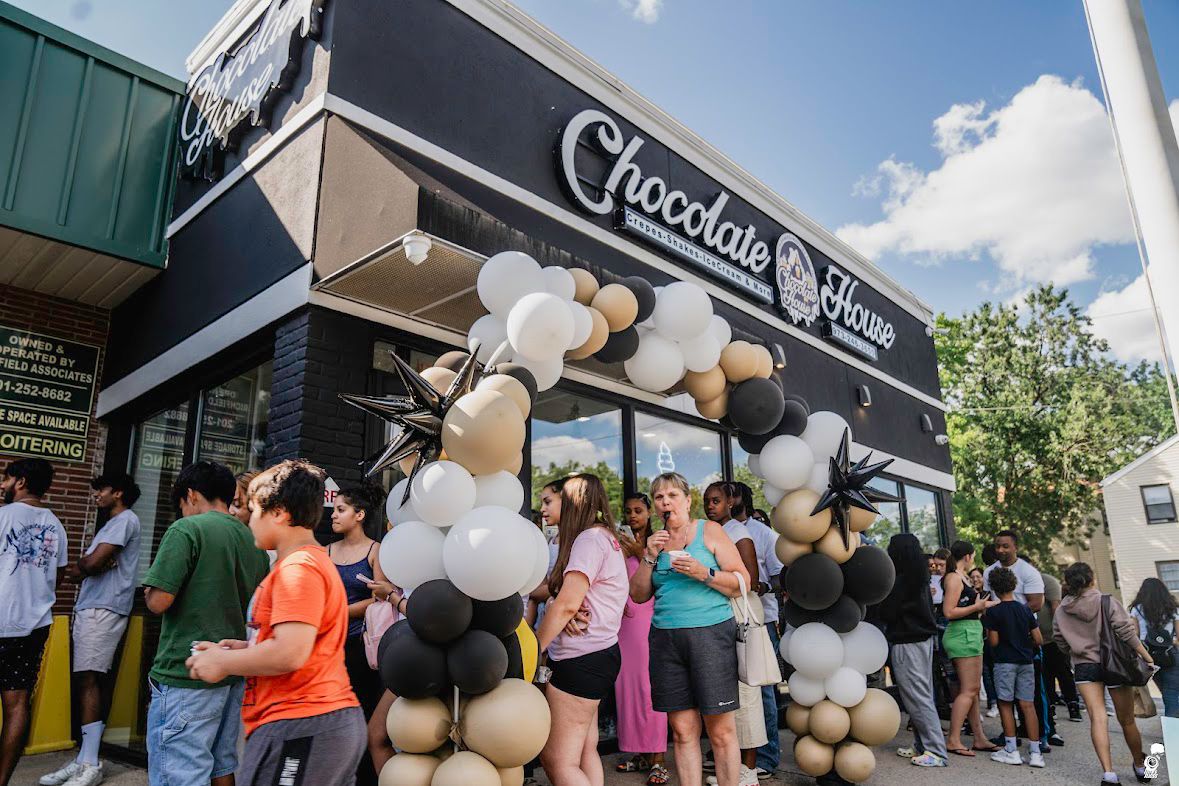 About Us - Chocolate House